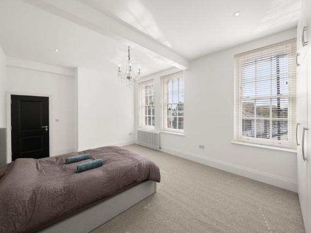2 bedroom house to rent