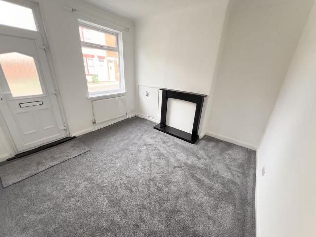 2 bedroom house to rent