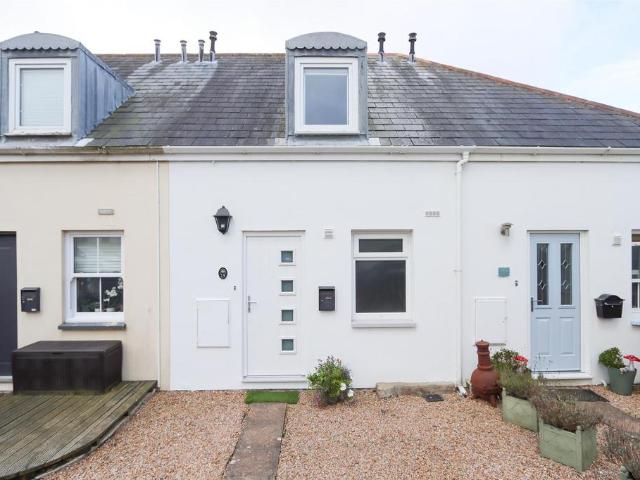 2 bedroom house to rent