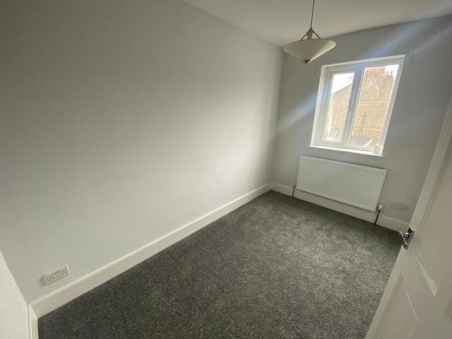 2 bedroom house to rent