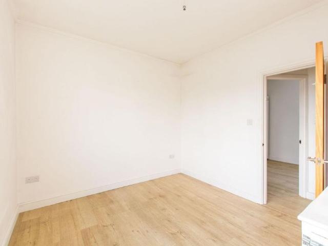 2 bedroom house to rent
