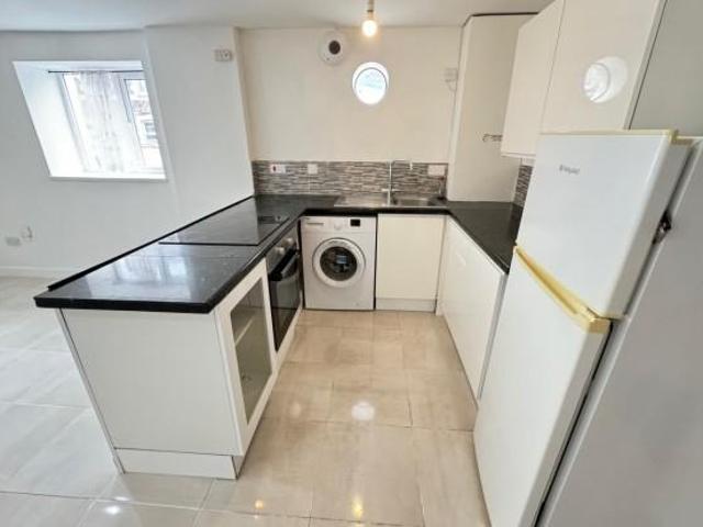 2 bedroom house to rent