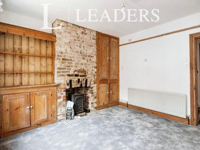2 bedroom house to rent