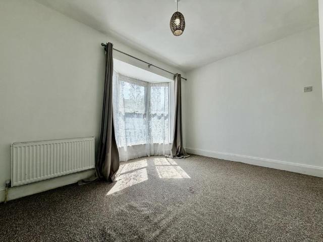 2 bedroom house to rent