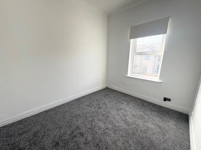 2 bedroom house to rent