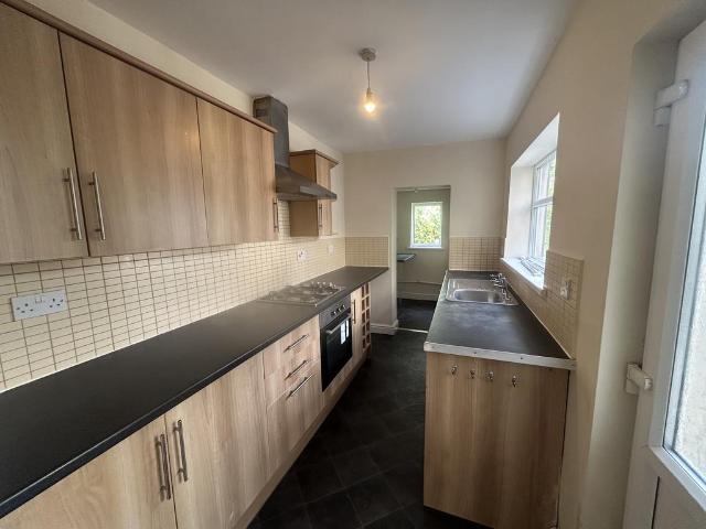 2 bedroom house to rent