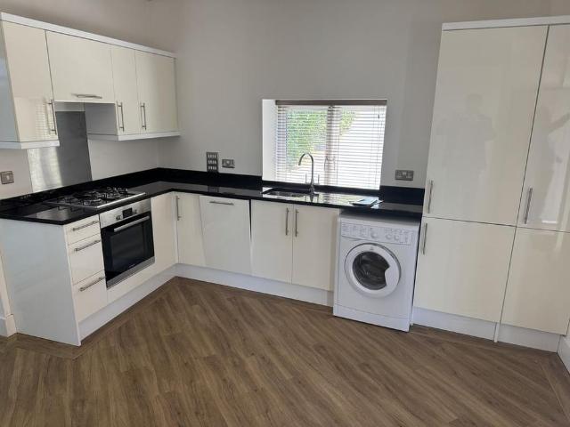 2 bedroom house to rent