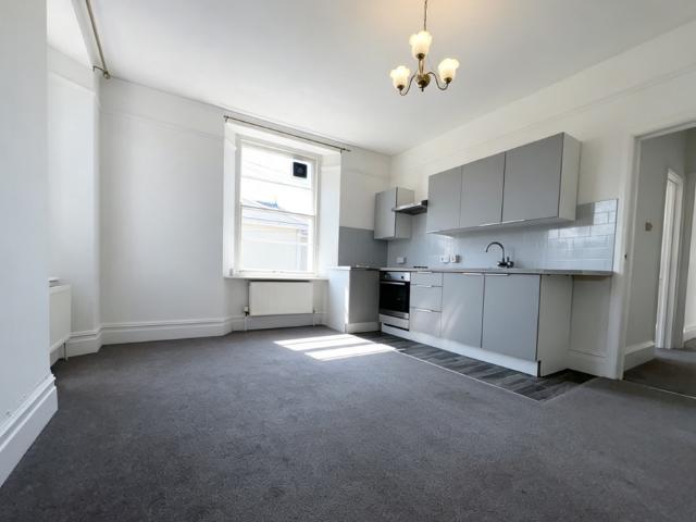 2 bedroom house to rent