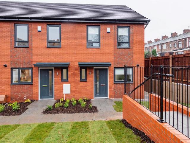 2 bedroom house to rent
