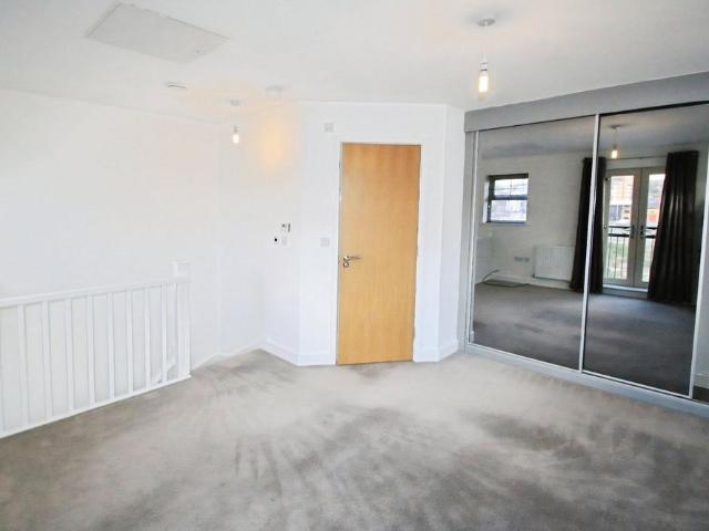 2 bedroom house to rent