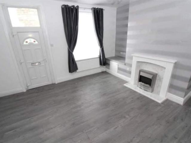 2 bedroom house to rent