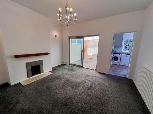 2 bedroom house to rent