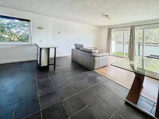 2 bedroom house to rent