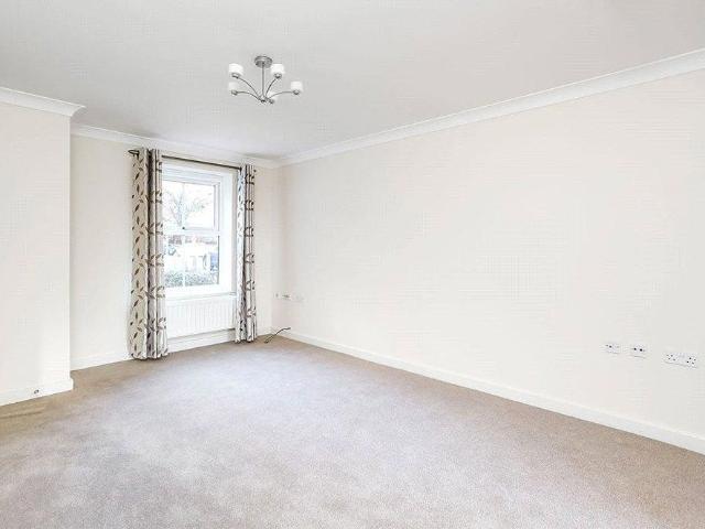 2 bedroom house to rent
