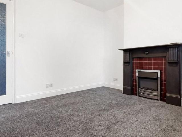 2 bedroom house to rent