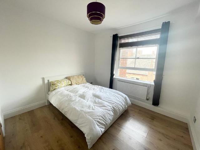 2 bedroom house to rent