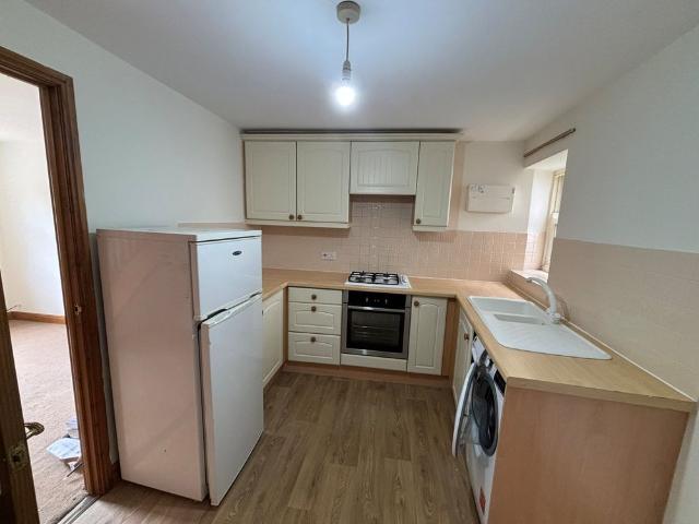 2 bedroom house to rent