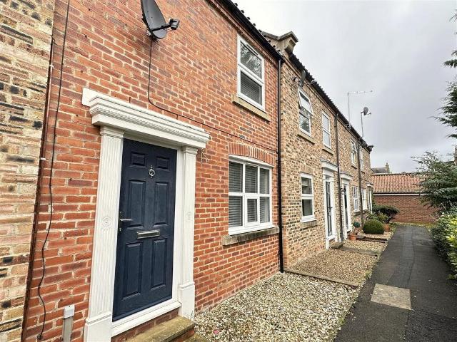2 bedroom house to rent