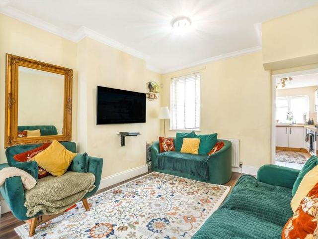 2 bedroom house to rent