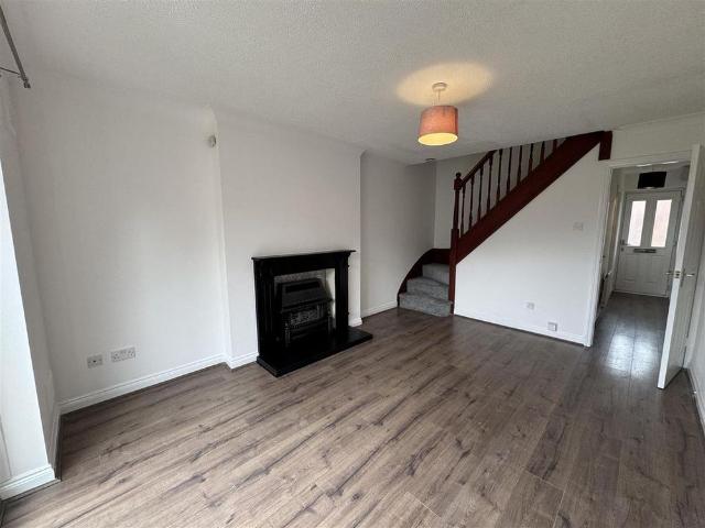 2 bedroom house to rent