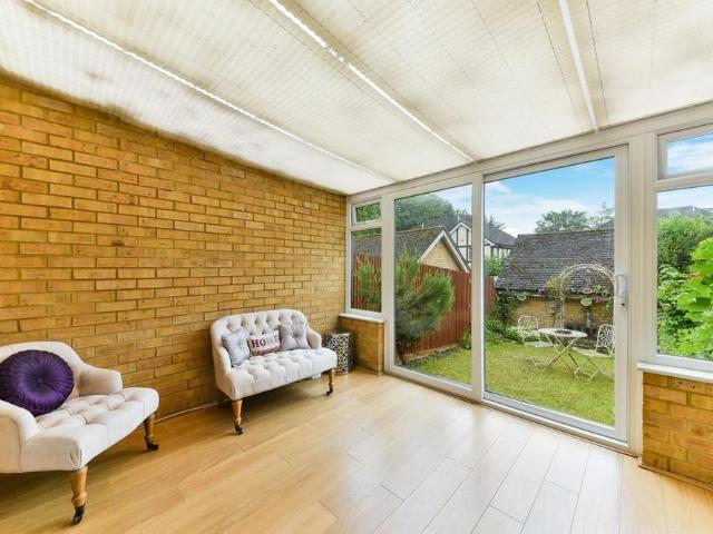 2 bedroom house to rent