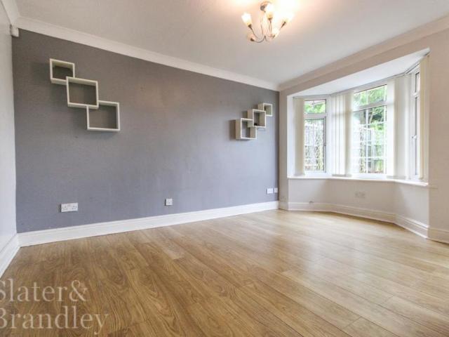 2 bedroom house to rent