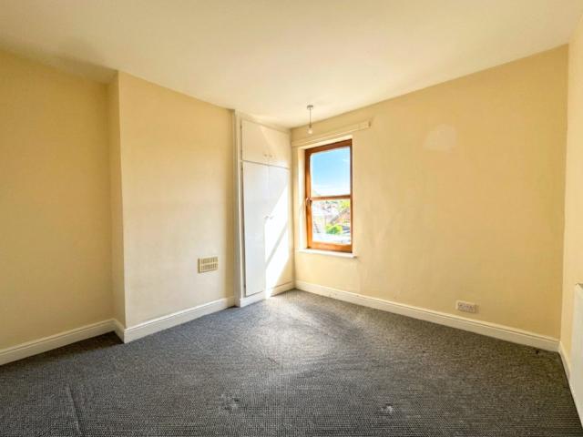 2 bedroom house to rent
