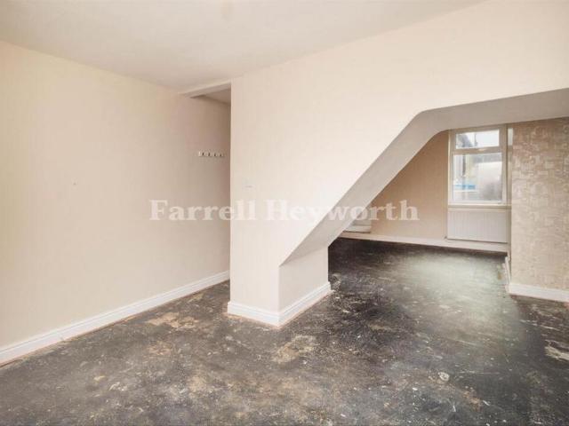 2 bedroom house to rent