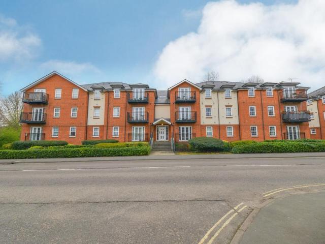 2 bedroom house to rent