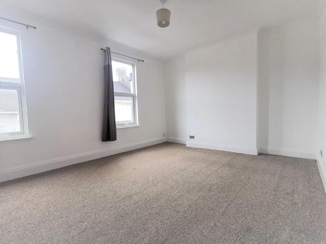 2 bedroom house to rent
