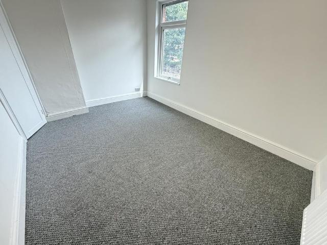 2 bedroom house to rent