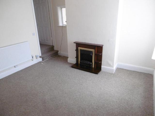 2 bedroom house to rent