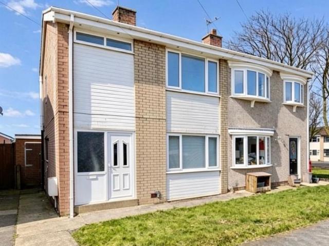 2 bedroom house to rent