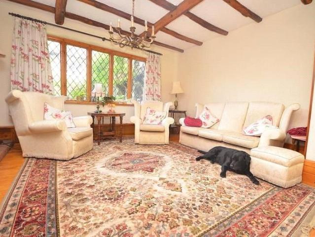 2 bedroom house to rent
