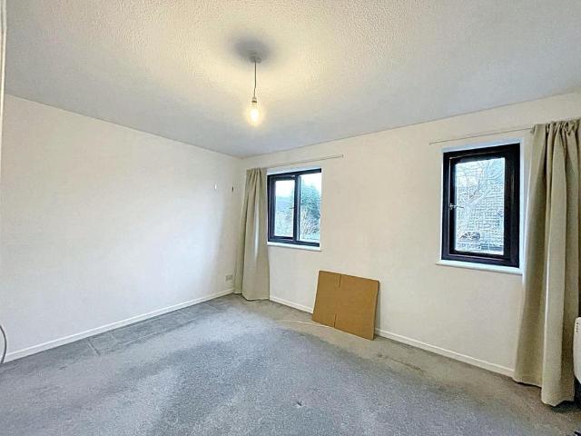 2 bedroom house to rent