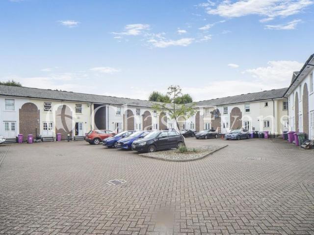 2 bedroom house to rent