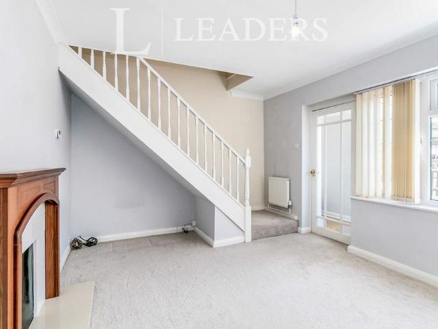 2 bedroom house to rent