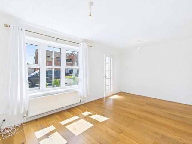 2 bedroom house to rent