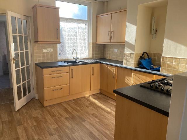2 bedroom house to rent