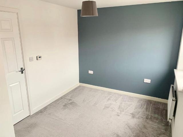 2 bedroom house to rent Weasel Avenue, Droitwich, WR9