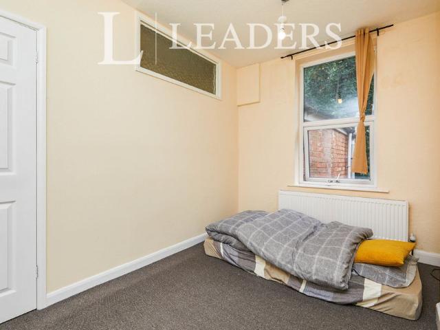2 bedroom house to rent Abbey Street, Derby, DE22