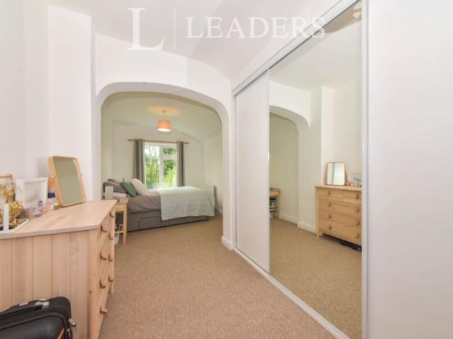 2 bedroom house to rent Barnack Road, Stamford, PE9