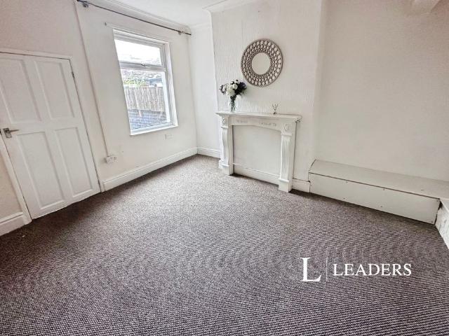 2 bedroom house to rent Bond Street, Stoke on Trent, Staffordshire, ST6