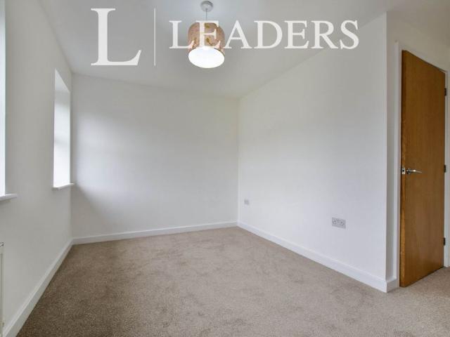2 bedroom house to rent Blue Moon Way, Manchester, M14