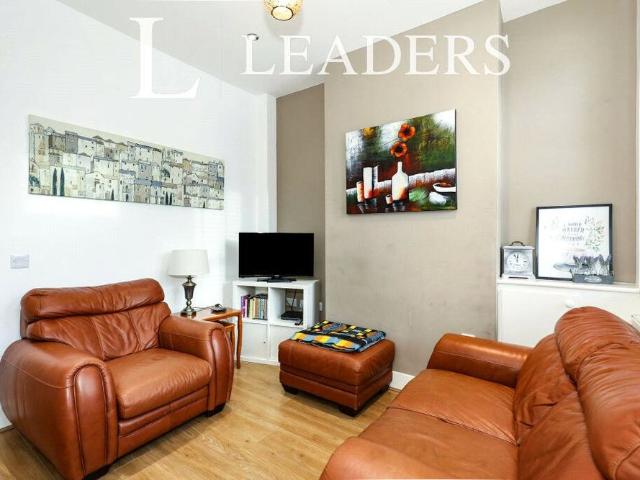 2 bedroom house to rent Burgess Street, Stoke on Trent, ST6