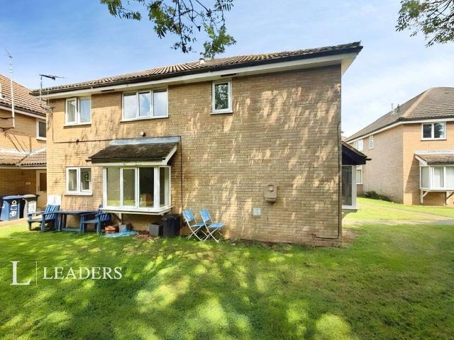 2 bedroom house to rent Buttermel Close, Godmanchester, Huntingdon, PE29