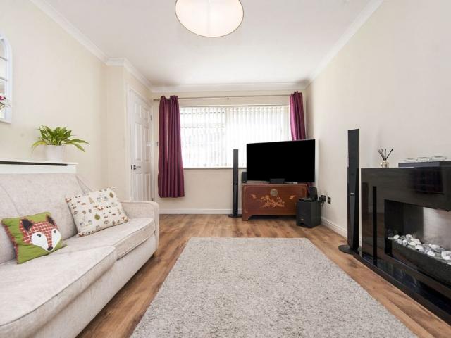2 bedroom house to rent Canberra, Stonehouse, Gloucestershire, GL10