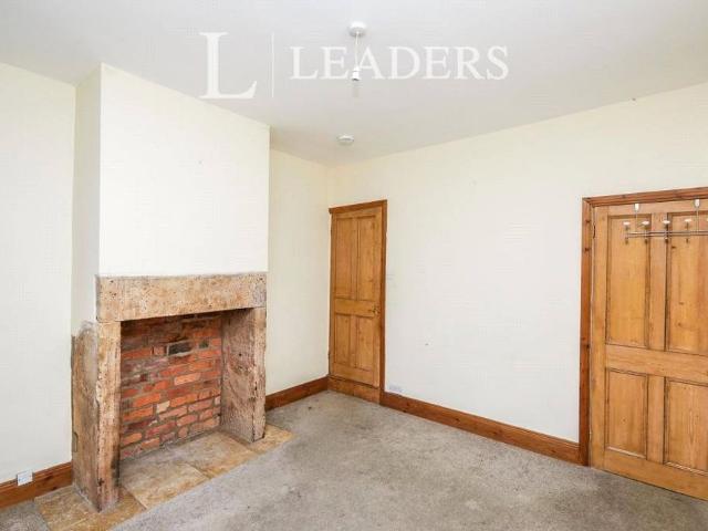 2 bedroom house to rent City Road, Chester Green, DE1