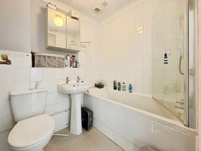 2 bedroom house to rent Court Road, Lewes, BN7