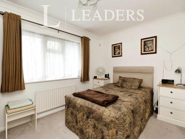 2 bedroom house to rent Clover Way, Hedge End, Southampton, SO30